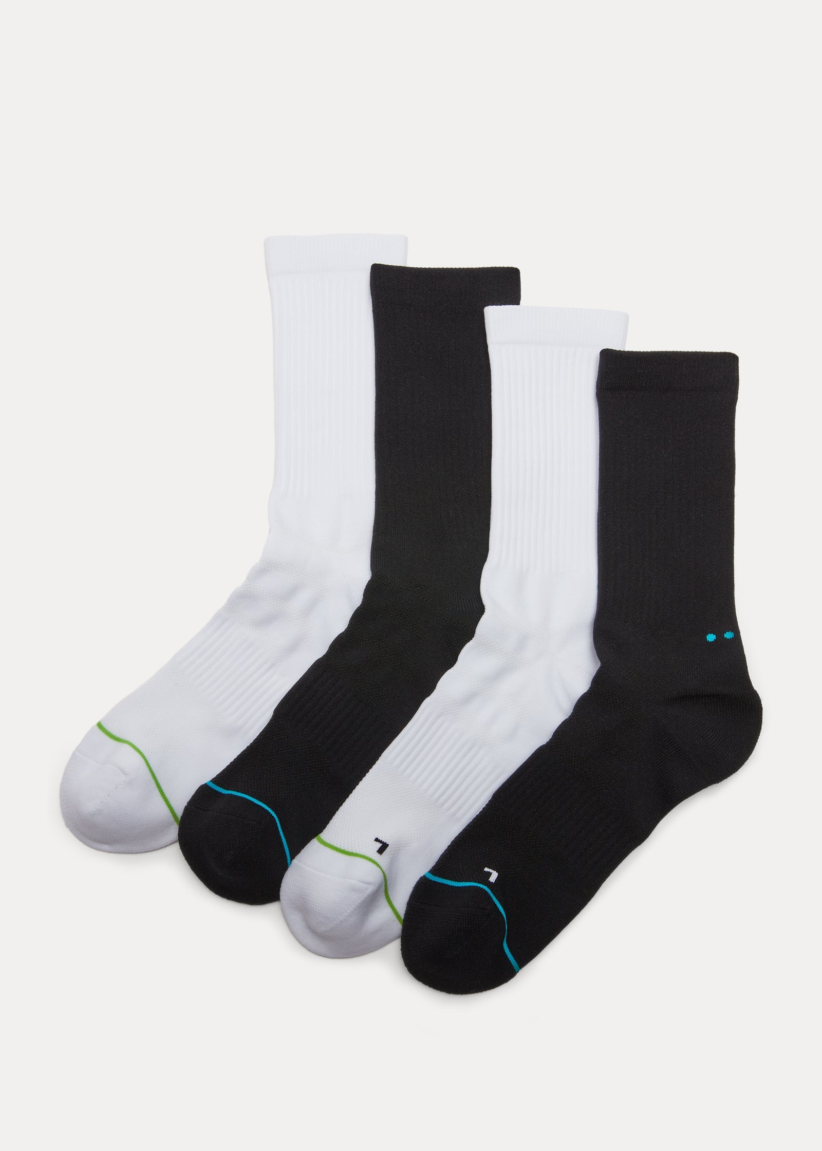 Buy Souluxe 4 Pack White Sports Socks Online in Oman from Matalan