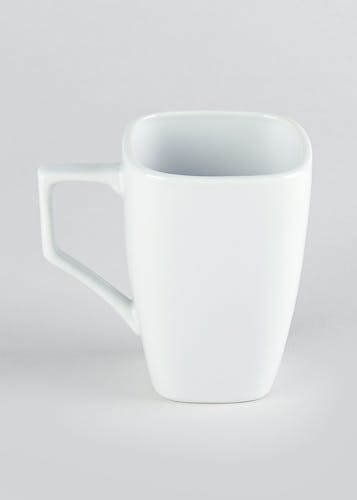 Buy Chicago Square Mug (12cm) Online in Jordan from Matalan
