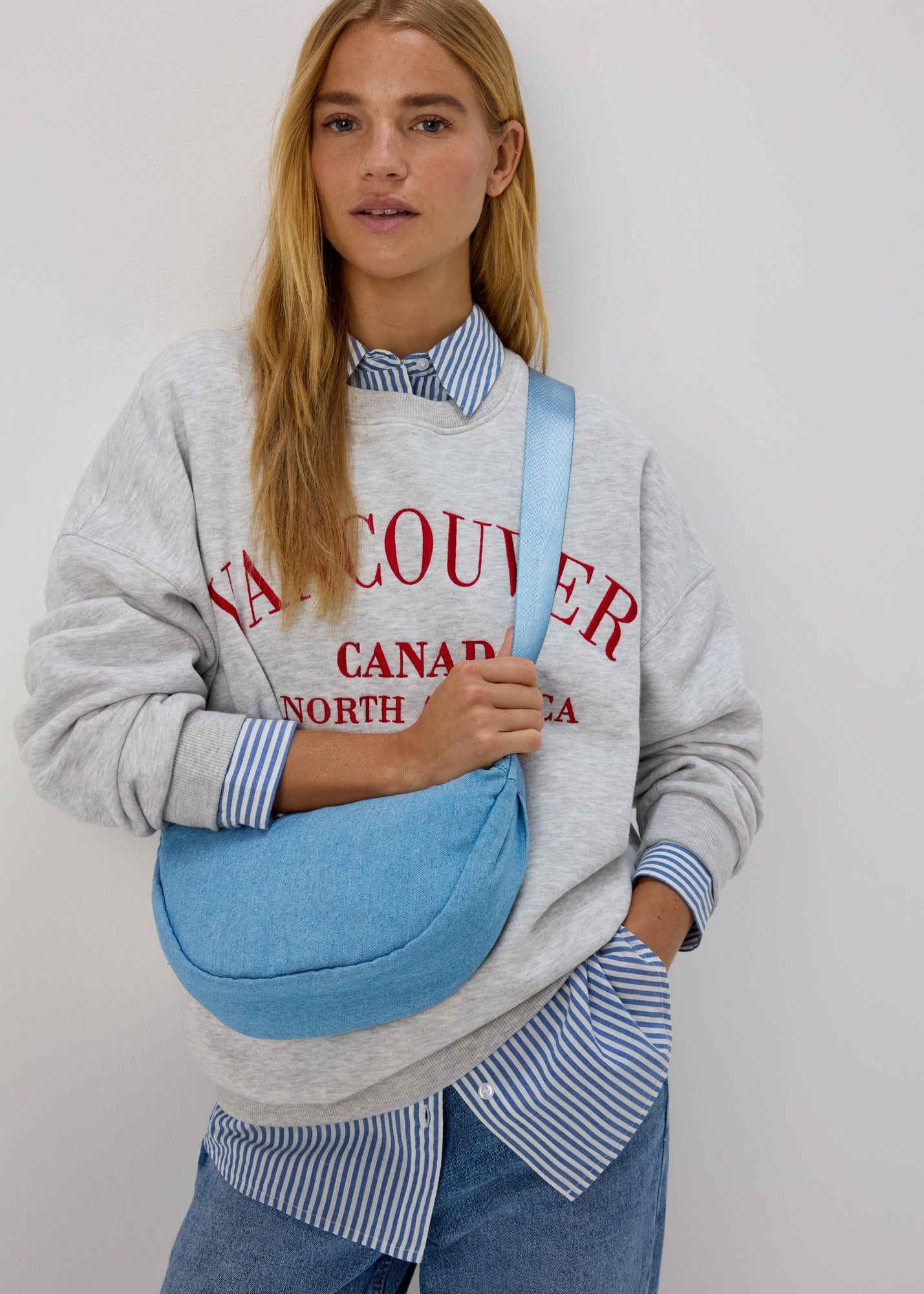Buy Denim Spring Nylon Moon Bag-Blue Online in UAE - bfab