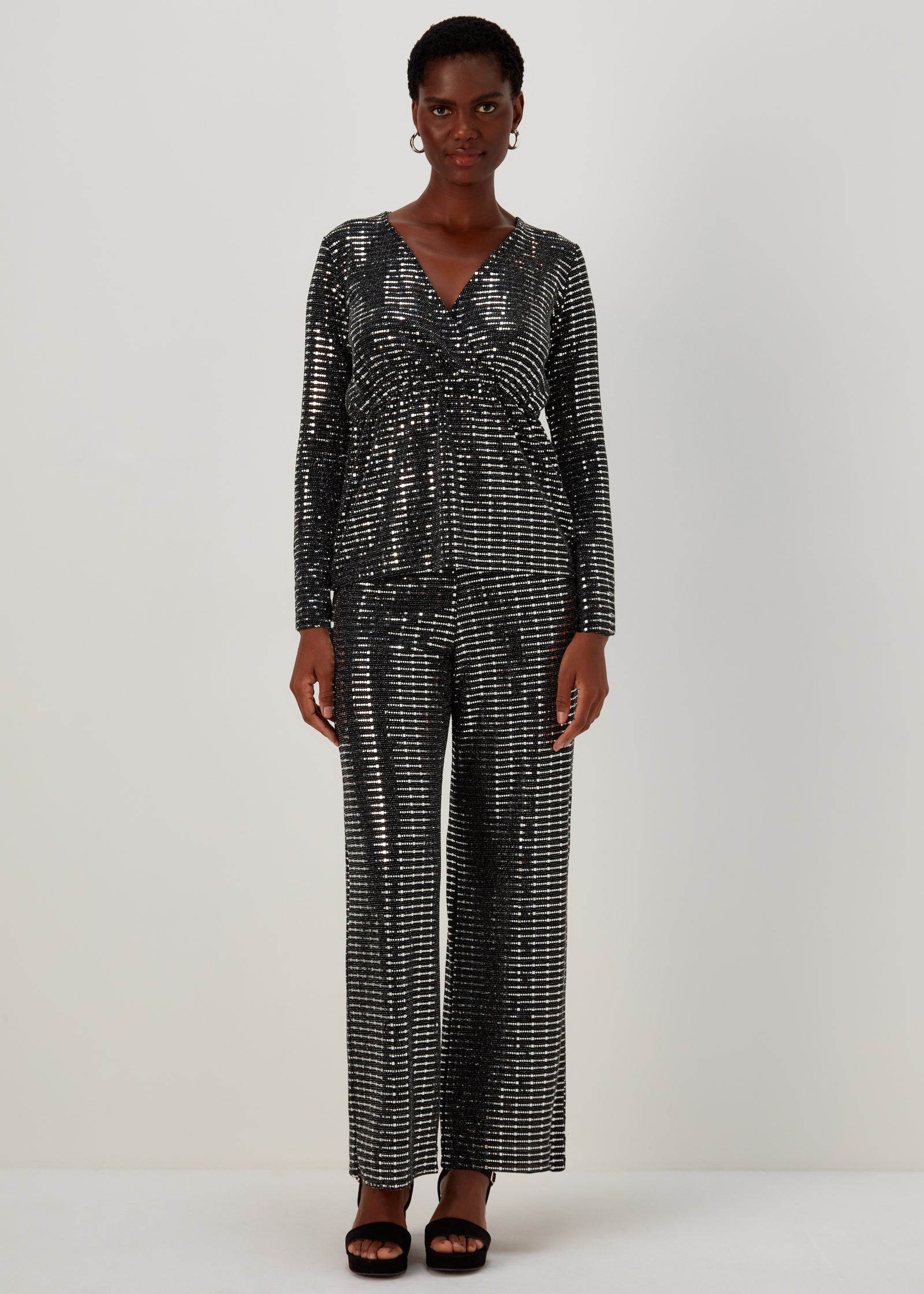 Buy Et Vous Silver Sequin Co Ord Trousers Online in UAE - bfab