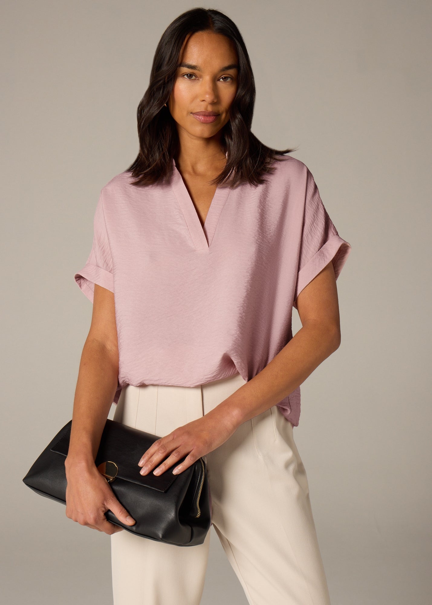 Buy Et Vous Airflow CollaV-Neck Blouse Online in UAE - bfab