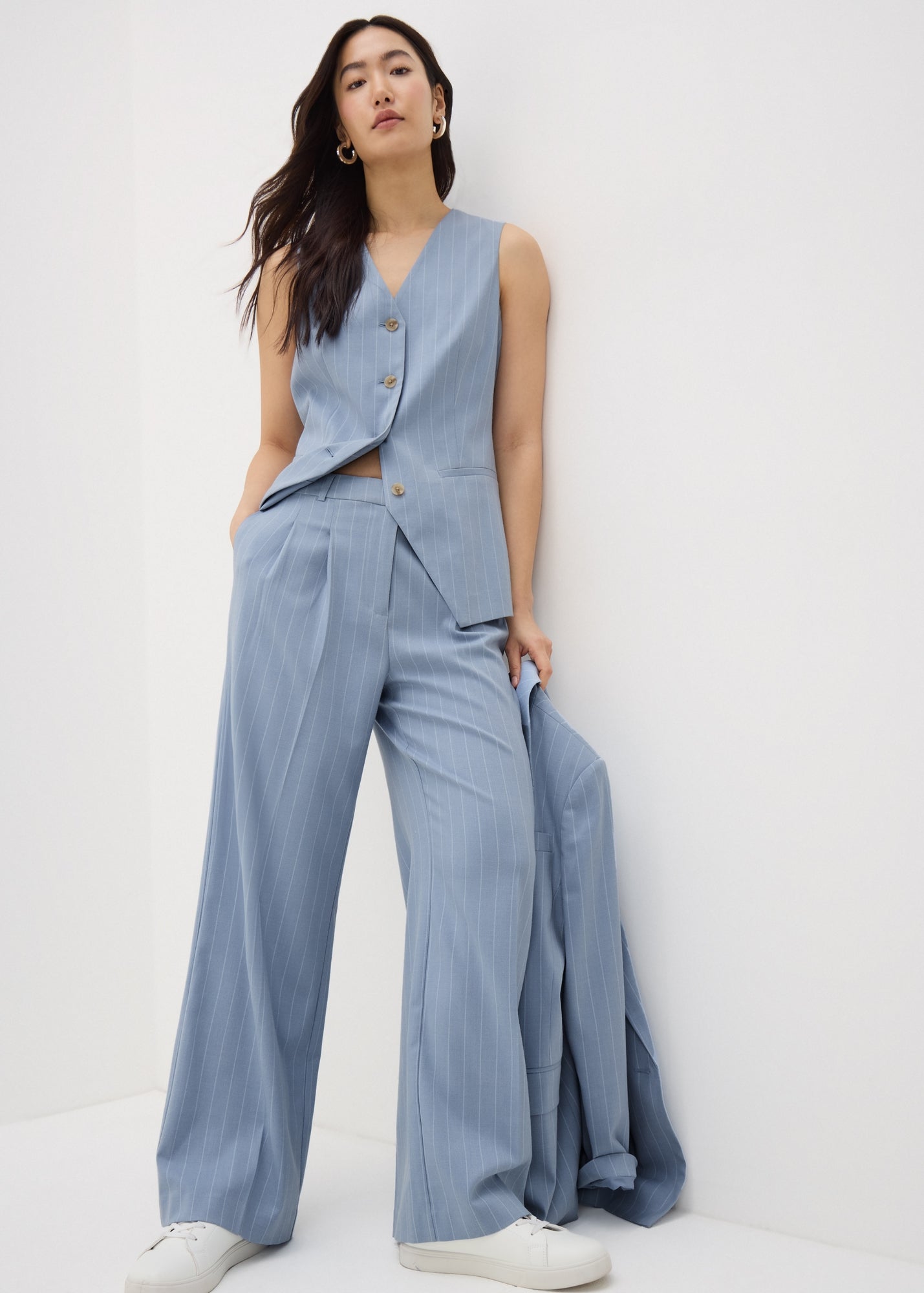 Buy Et Vous Pinstripe Wide Leg Trousers Online in UAE - bfab