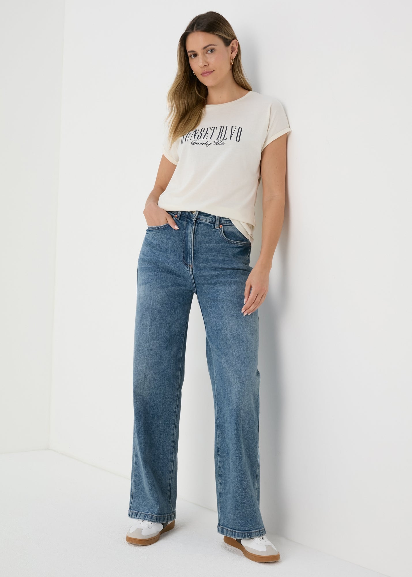 Buy Wide Leg Bootcut Fit Jeans Online in Qatar from Matalan