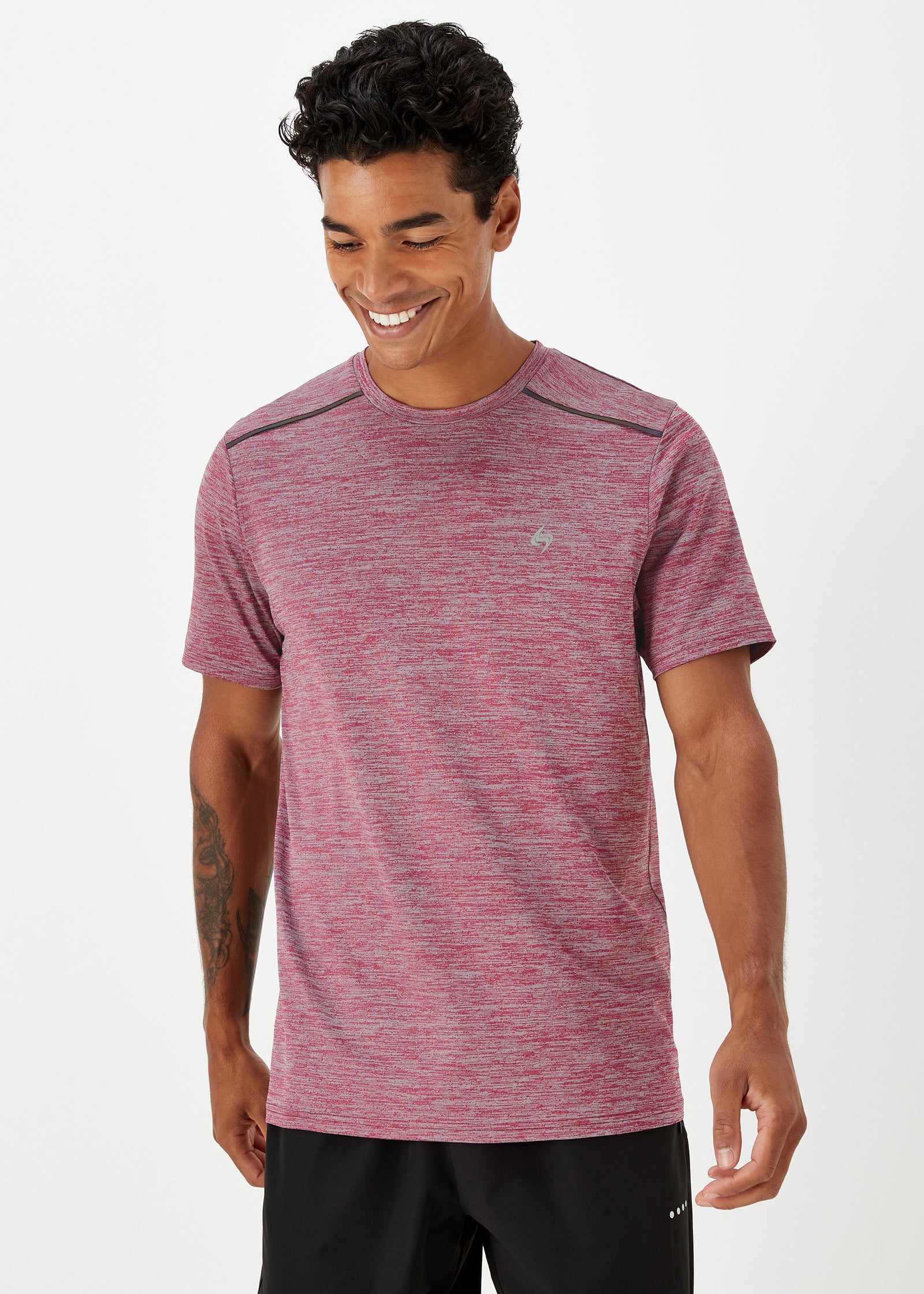 Buy Souluxe Berry Panel Sports T-Shirt Online in UAE - bfab